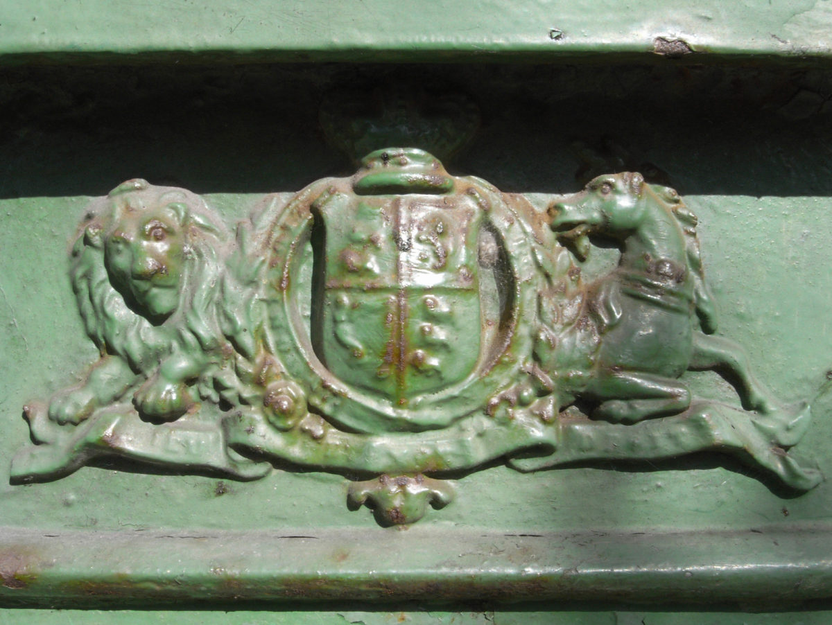 "Penfold Hexagonal" Post Box, North Street, NEW ROSS Td., New Ross ...
