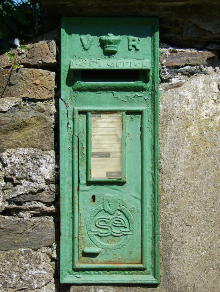 "Penfold Hexagonal" Post Box, North Street, NEW ROSS Td., New Ross ...