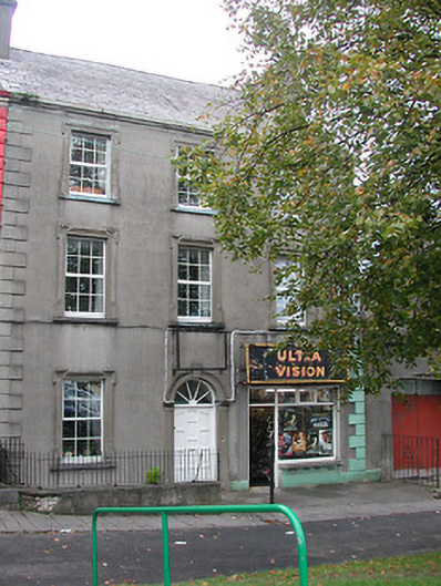 High Street, CASTLECOMER, Castlecomer, KILKENNY - Buildings of Ireland