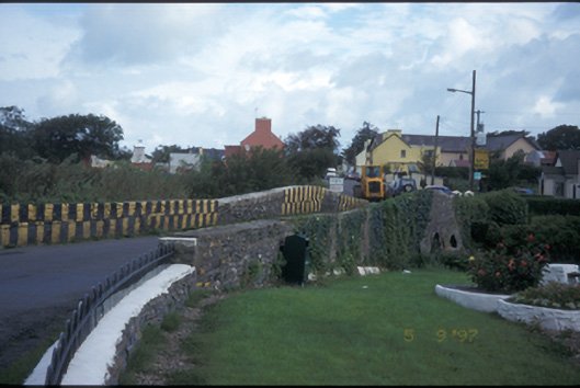 Creegh Bridge, CREEGH SOUTH, Creegh, CLARE - Buildings of Ireland