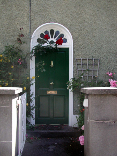 The Square, STRADBALLY MORE, Stradbally, WATERFORD - Buildings of Ireland