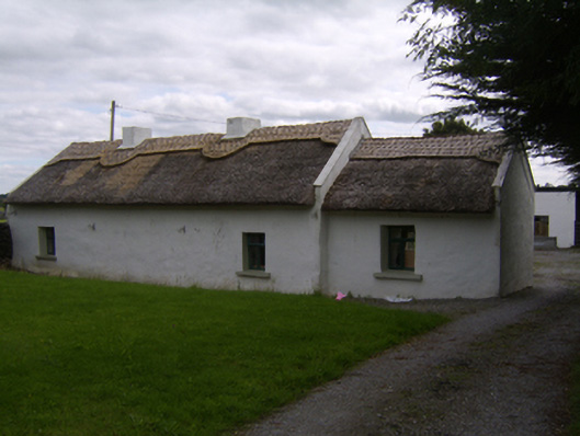 CARROWROE (ED KILMEEN), GALWAY - Buildings of Ireland