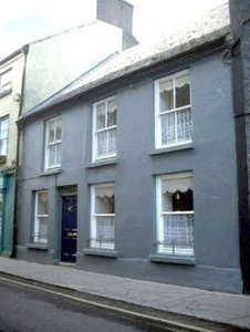 19 Emily Square, ATHY, Athy, KILDARE - Buildings of Ireland