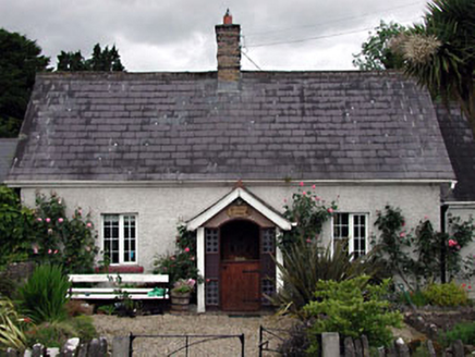 Straffan Cottage, STRAFFAN, Straffan, KILDARE - Buildings of Ireland