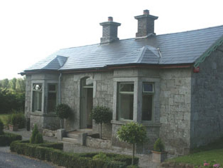 Humewood Castle, HUMEWOOD, Kiltegan, WICKLOW - Buildings of Ireland