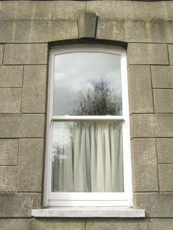 16 Emmet Square, YOUGHALS, Clonakilty, CORK - Buildings of Ireland