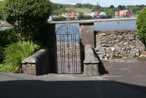 Castle Road, MAHON, Blackrock, CORK - Buildings of Ireland