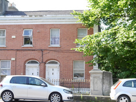 18 Park Place, ST. JAMES', Dublin 8, DUBLIN - Buildings of Ireland