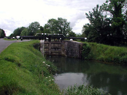 NAAS EAST, Naas, KILDARE - Buildings of Ireland