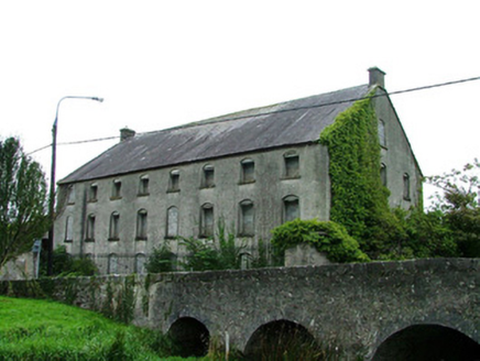 KILCOURSEY, Clara, OFFALY - Buildings of Ireland