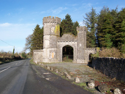 Knockdrin Castle, KNOCKDRIN, WESTMEATH - Buildings of Ireland