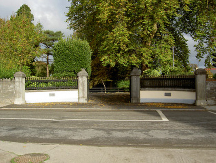 Bellevue House, Mill Street, BALLYDAHIN, Mallow, CORK - Buildings of ...