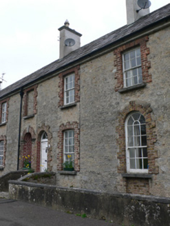 13 Kingston College, King's Square, MITCHELSTOWN, Mitchelstown, CORK ...