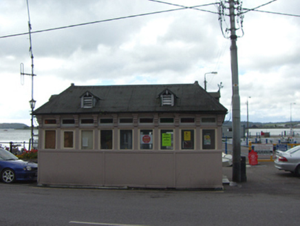 West Beach, KILGARVAN, Cobh, CORK - Buildings of Ireland