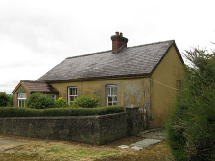 NEWCESTOWN, CORK - Buildings of Ireland