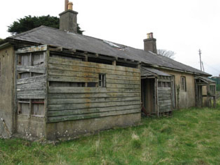 Camden Fort Meagher , CROSSHAVEN HILL, CORK - Buildings of Ireland
