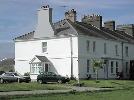 18 Cable Terrace, The Promenade, FARRANREAGH, Knight's Town, Valencia ...