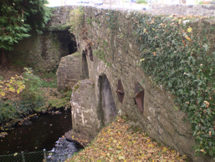 WOODFORD, Woodford, GALWAY - Buildings of Ireland