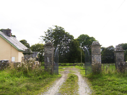 Ballydoogan House, BALLYDOOGAN (LEITRIM BY), GALWAY - Buildings of Ireland